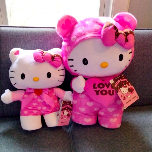 Hello Kitty | Toys | Hello Kitty Valentines Day Greeter Side Stepper ...